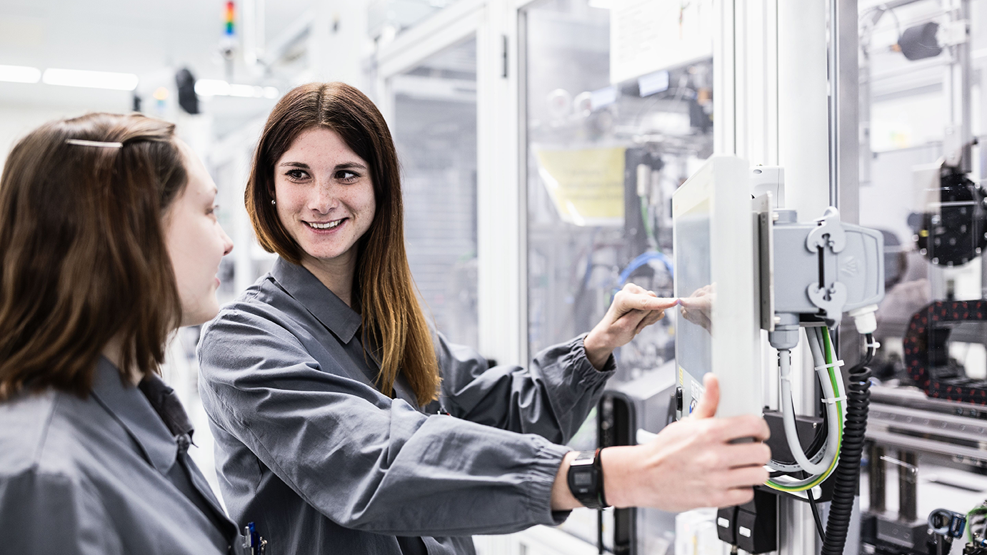 Industry 4.0 and lean manufacturing | Bosch Connected Industry